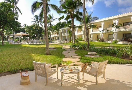 6 steps in Designing a hotel loyalty program